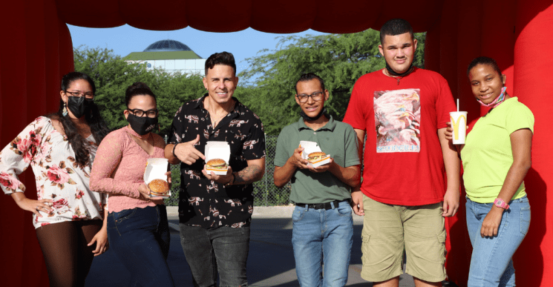 20 di november lo ta un “Great Day” pa McDonald’s Aruba y Centro Man na ...