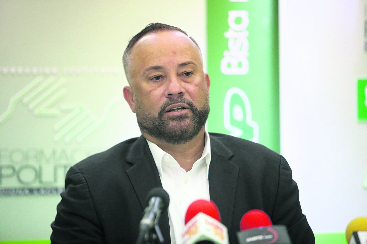 Mike de Meza cu otro caso contra Ministerio Publico - Solo Di Pueblo ...