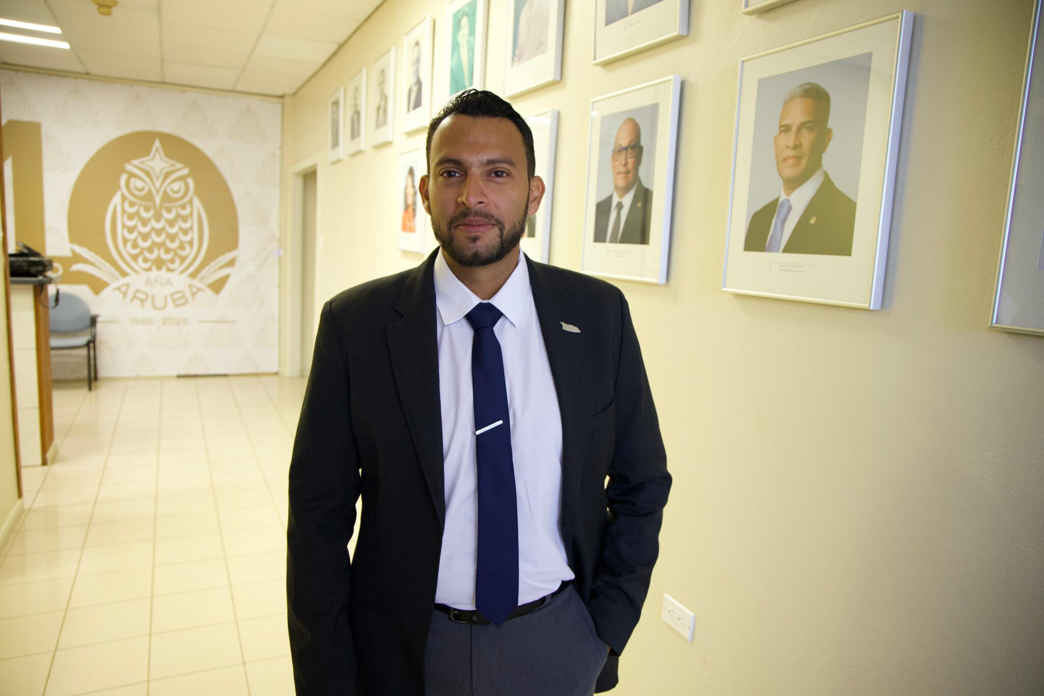 Parlamentario Dennerich Kelly: “Aruba mester ta un paraiso tambe pa nos ...